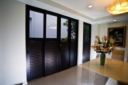Sapphire UPVC - Louvre - Sapphire Windows